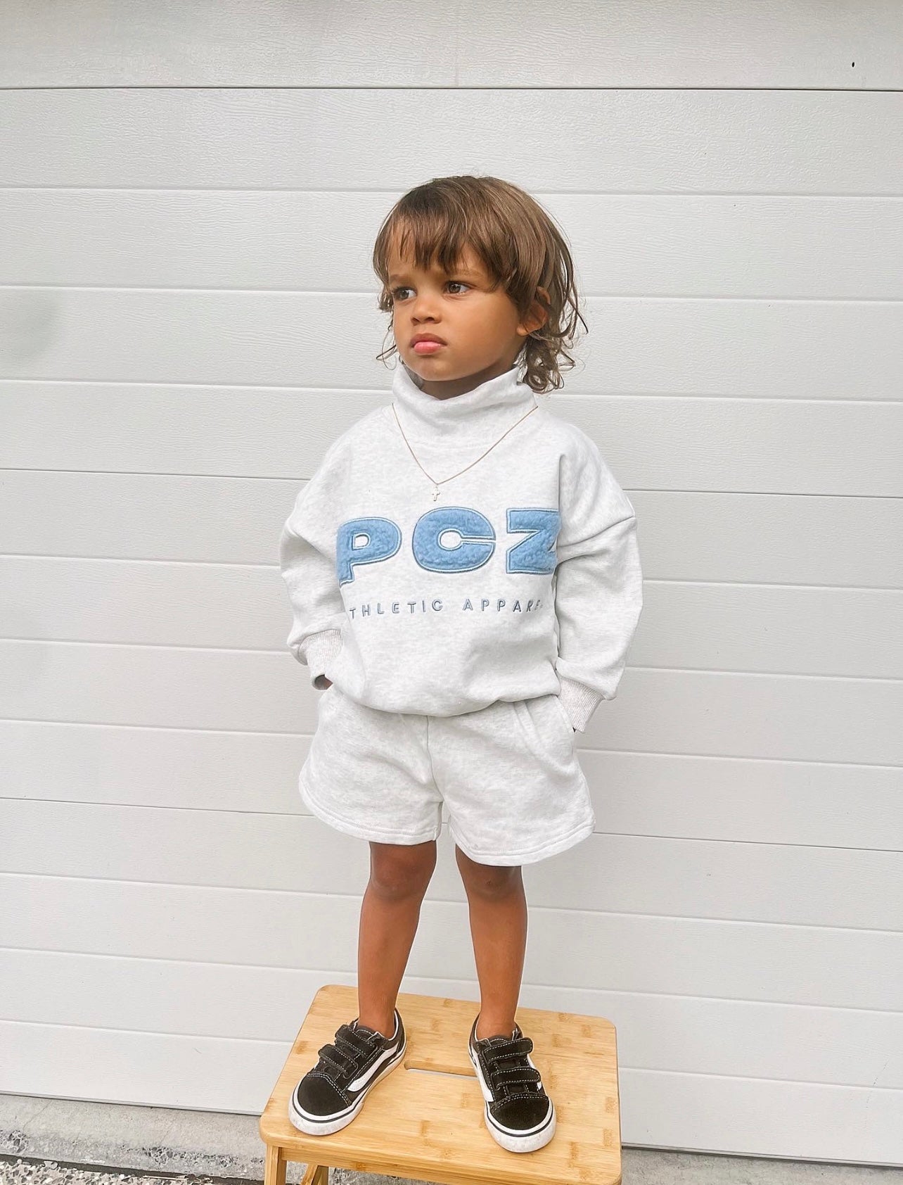 Signature Logo Set - Grey/ Blue sherpa embroidery – PiaCeliaZana